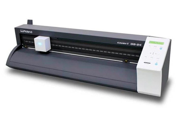 Découpeuse vinyle Roland CAMM-1 GS24 [Carrefour numérique² - fablab]